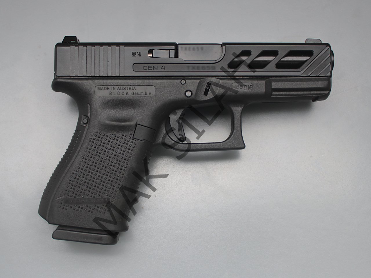 Glock 19 Gen 4 // Özel Tasarım Modifiye,Siyah Krom Kaplama